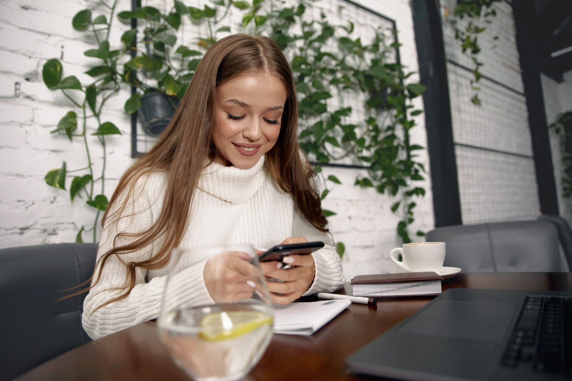Achieve A Remarkable Title Industry Customer Experience with Self ... Achieve A Remarkable Title Industry Customer Experience with Self ...